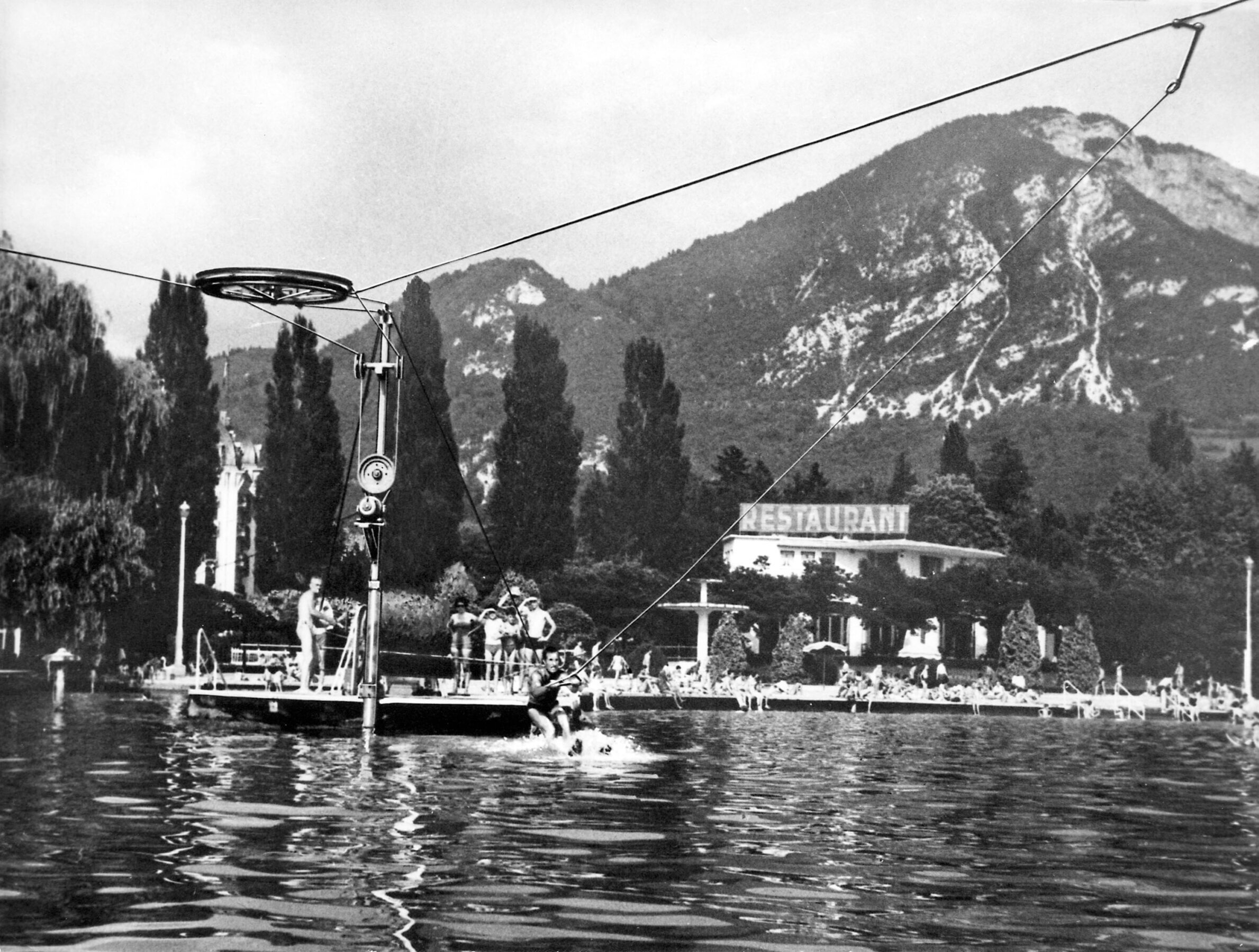 L'histoire de POMA - POMA, le transport par câble depuis 80 ans