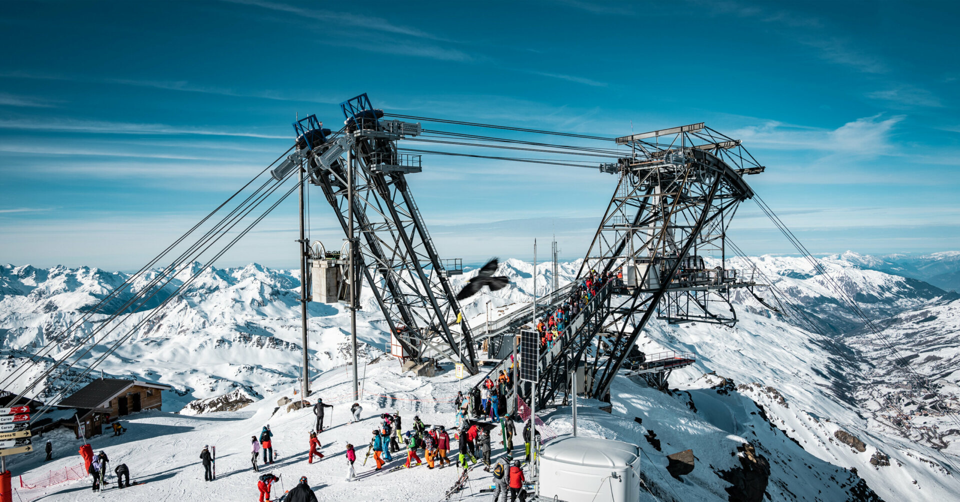 Bienvenue sur le site de POMA, leader du transport par câble