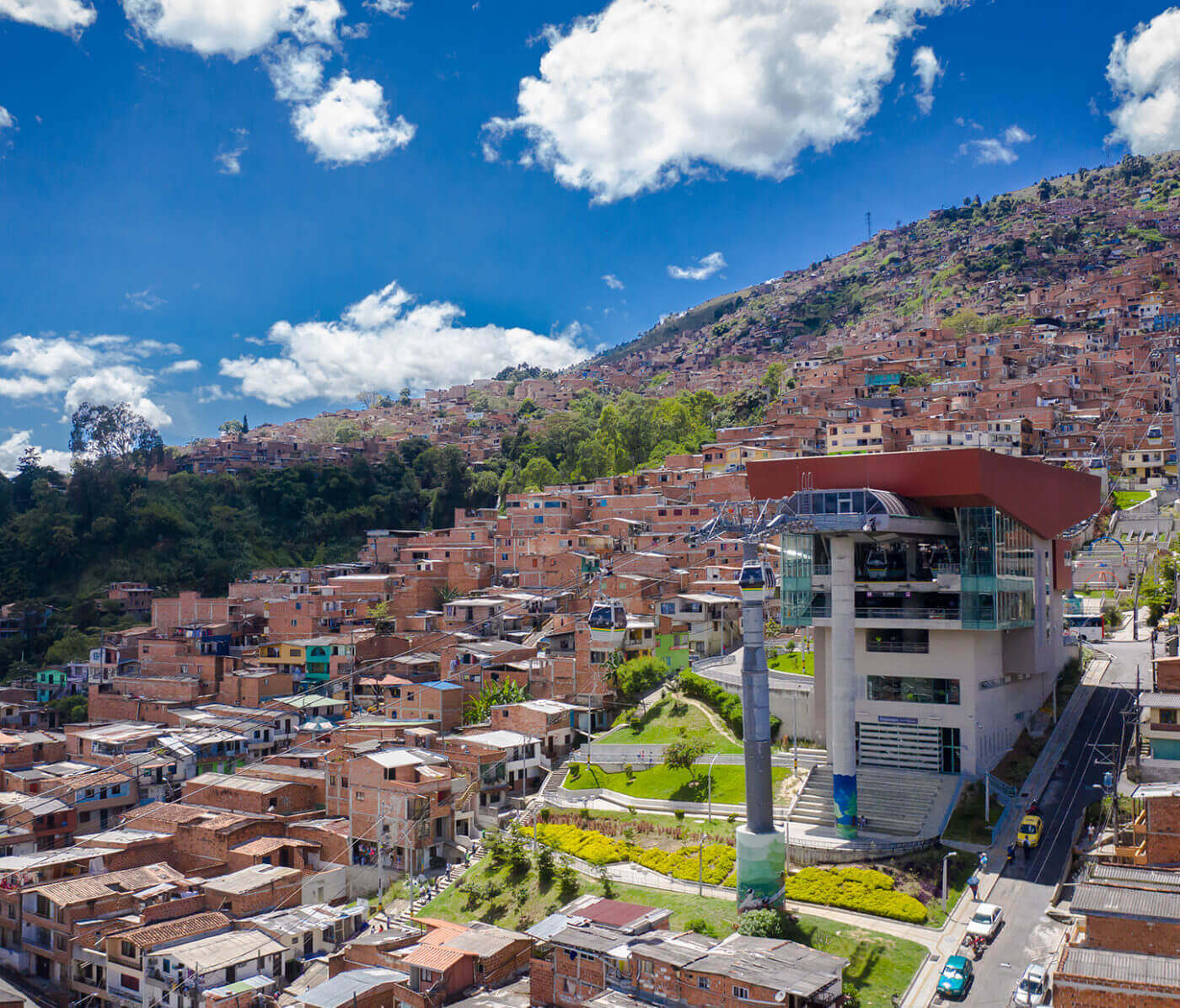 POMA Colombia - Transporte por cable POMA en América Latina