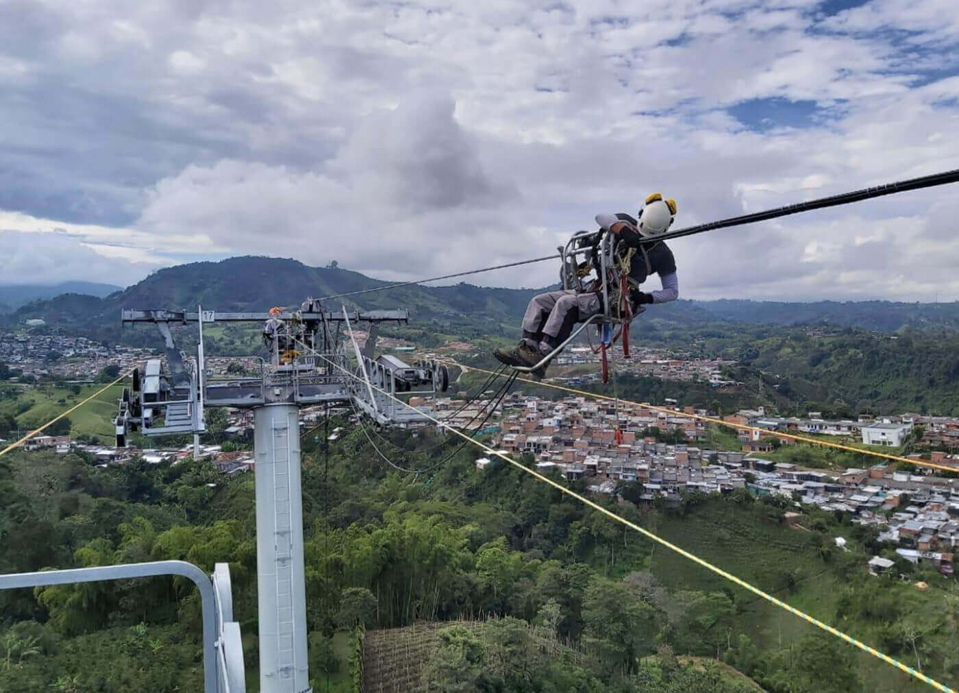 COMAG - Assembly & Maintenance of POMA ropeway