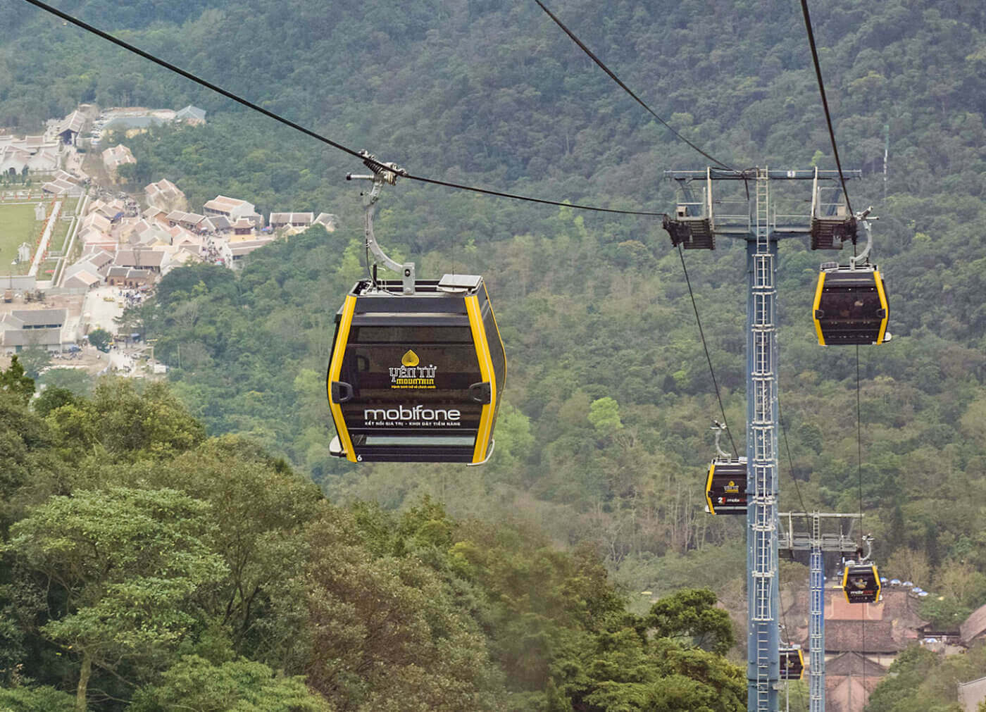 Technology POMA • 80 years of development in ropeway solutions