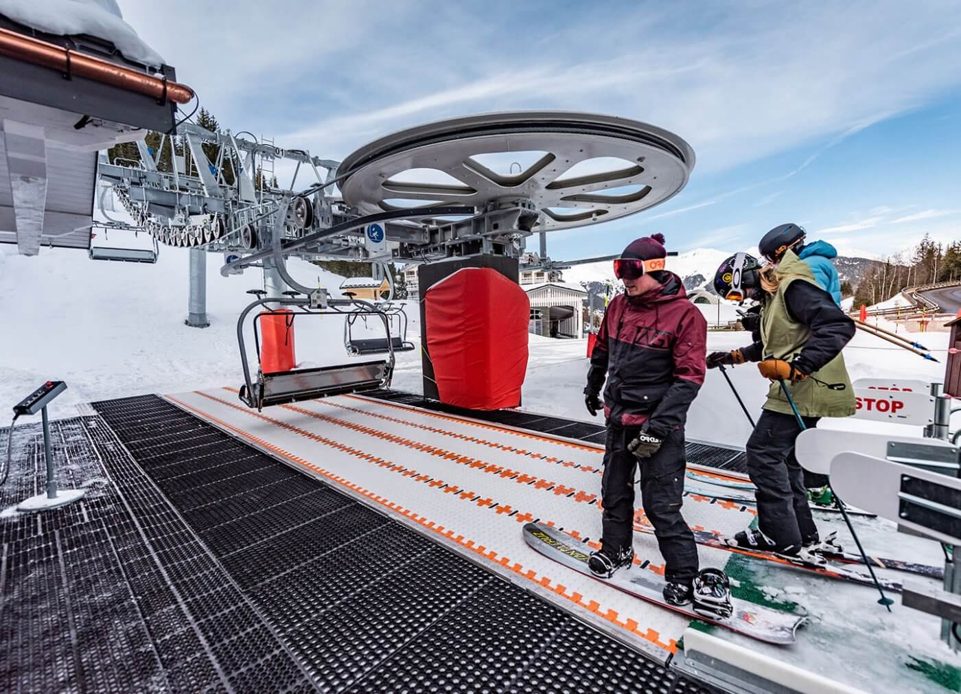 Fixed grip chairlift • UNIFIX® POMA • A simple and proven chairlift