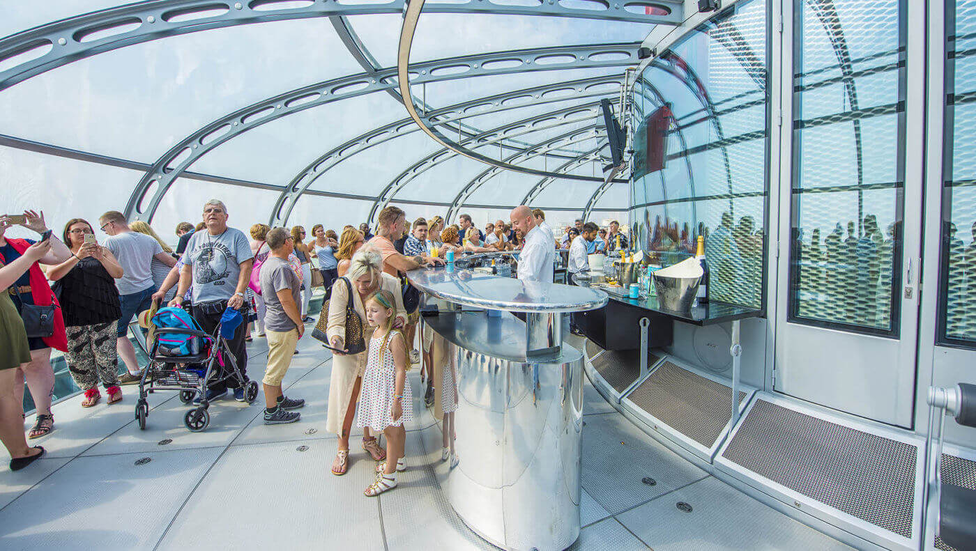 With the i360 observation tower, POMA signs a unique achievement