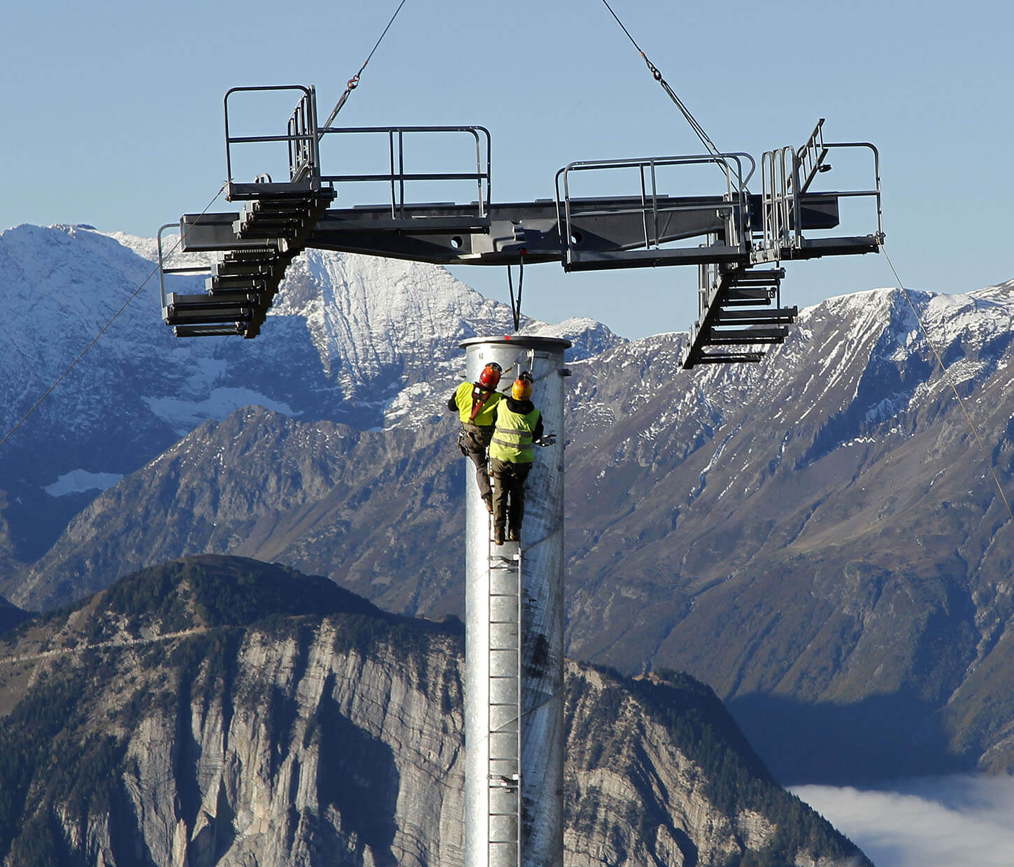 All the expertise of ropeway transportation - POMA