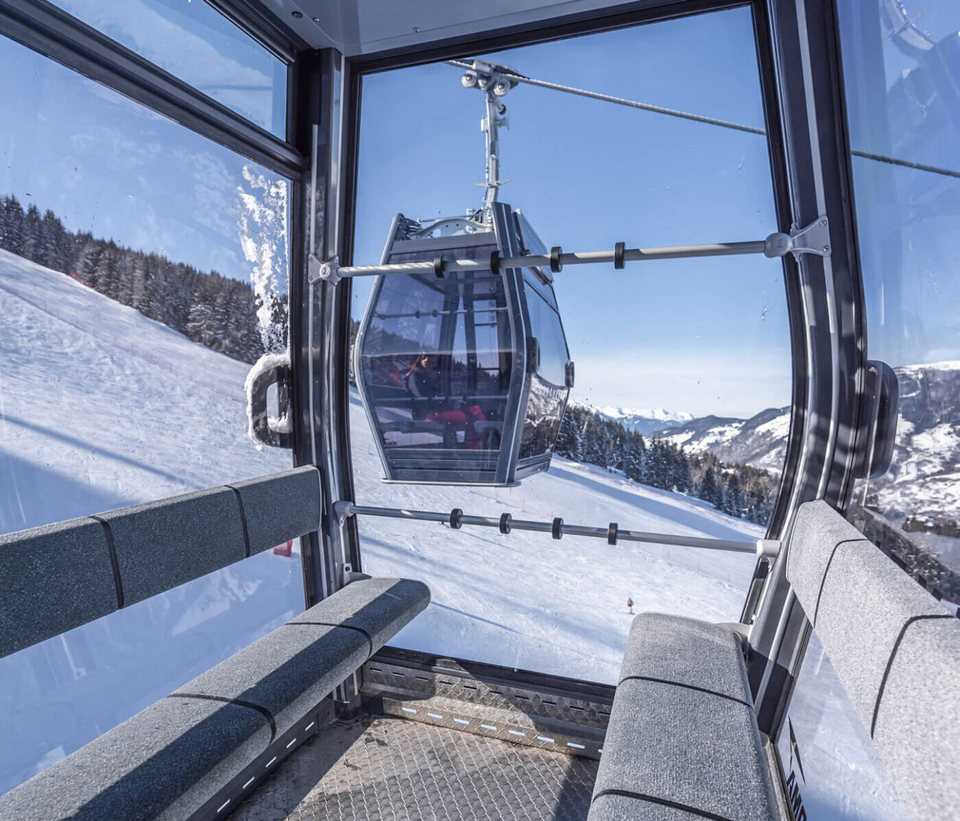 POMA carriers - Cabins & Chair designed by POMA