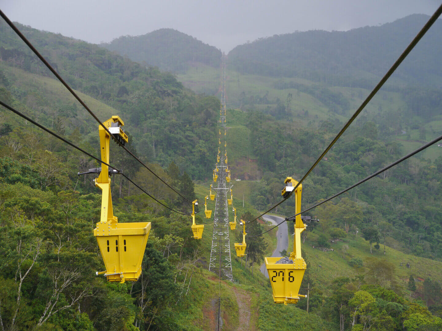 Automated People Mover - APM - POMA ropeway system