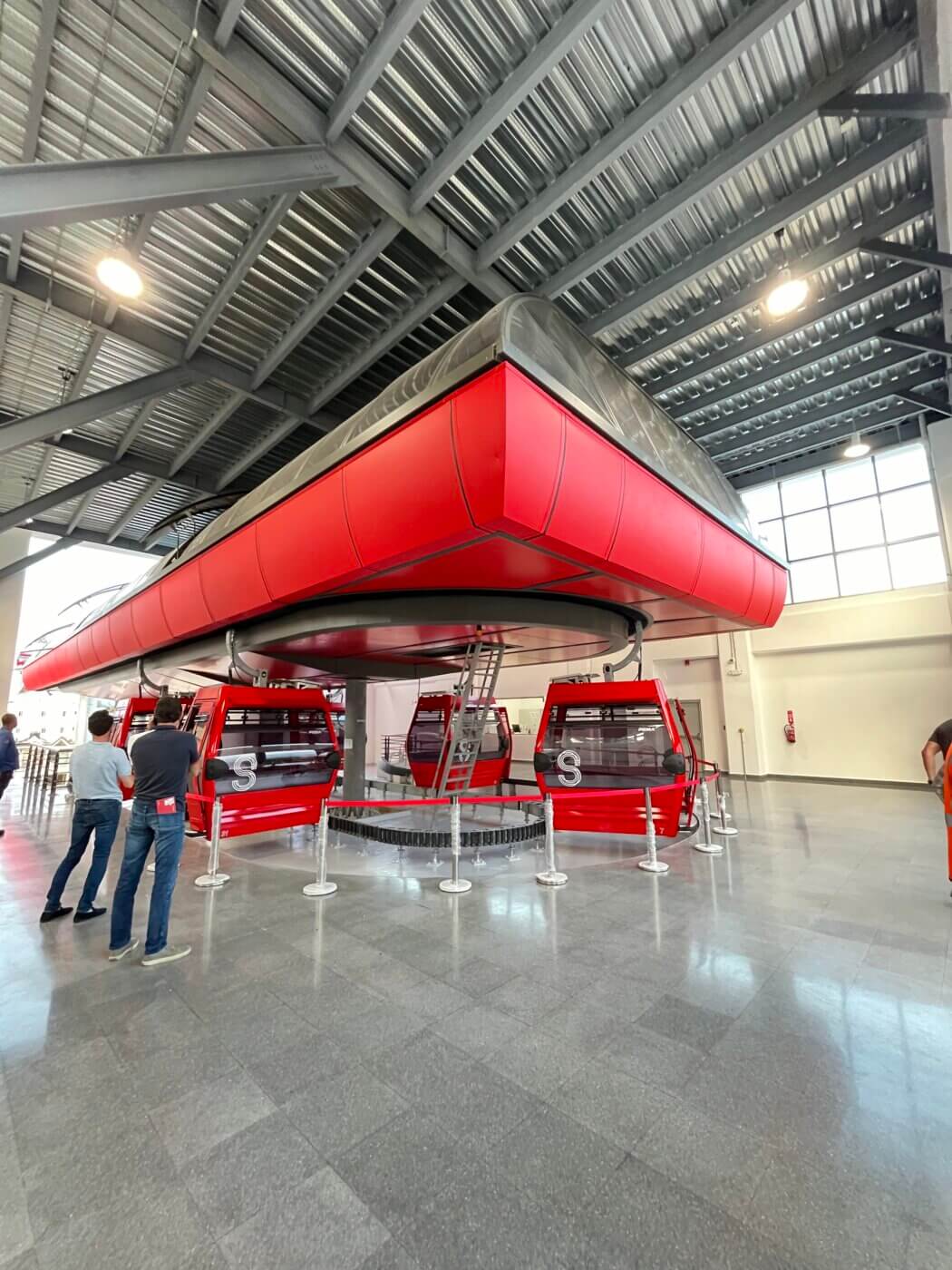 Santiago de los Caballeros inaugure son premier téléphérique - POMA